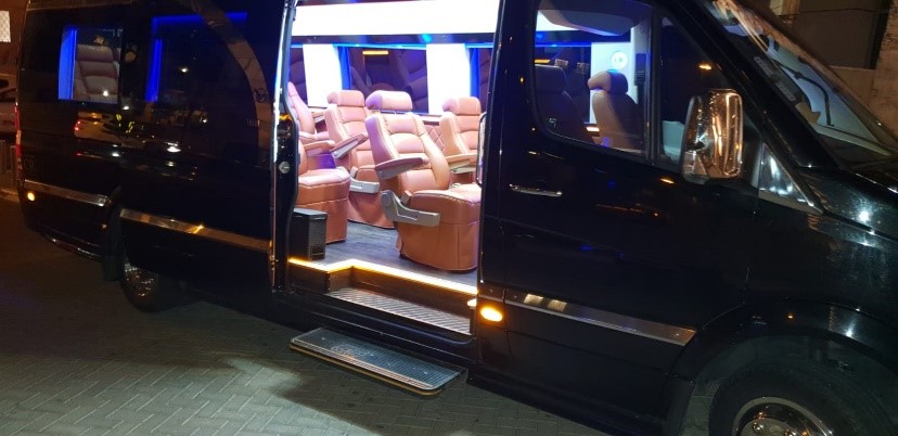 INCOMING – Elbar Tour